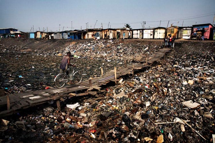 Ghana–The Electronic Dumping Ground of the World | Amusing Planet